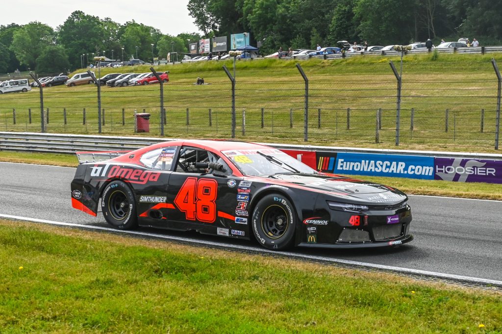 After two crashes and a strong team effort: Jack Davidson strikes back ...