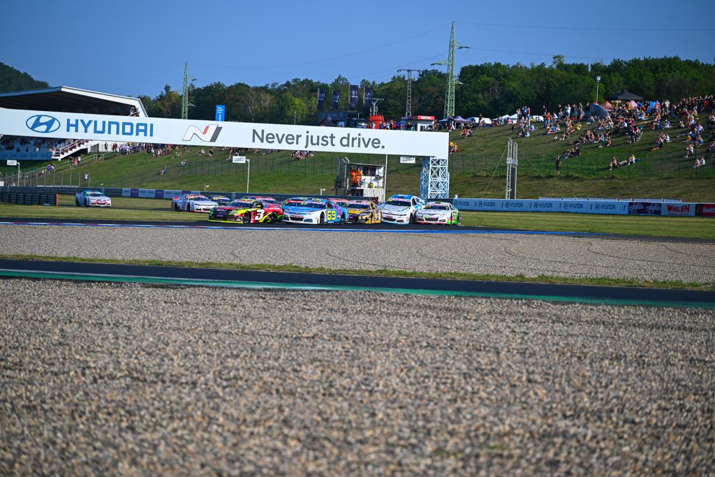 Patrick Schober leads from flag to flag to score his second career win ...