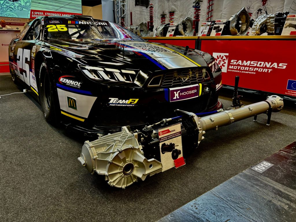 First stage of the GEN3 car: NASCAR Euro Series presents the new ...