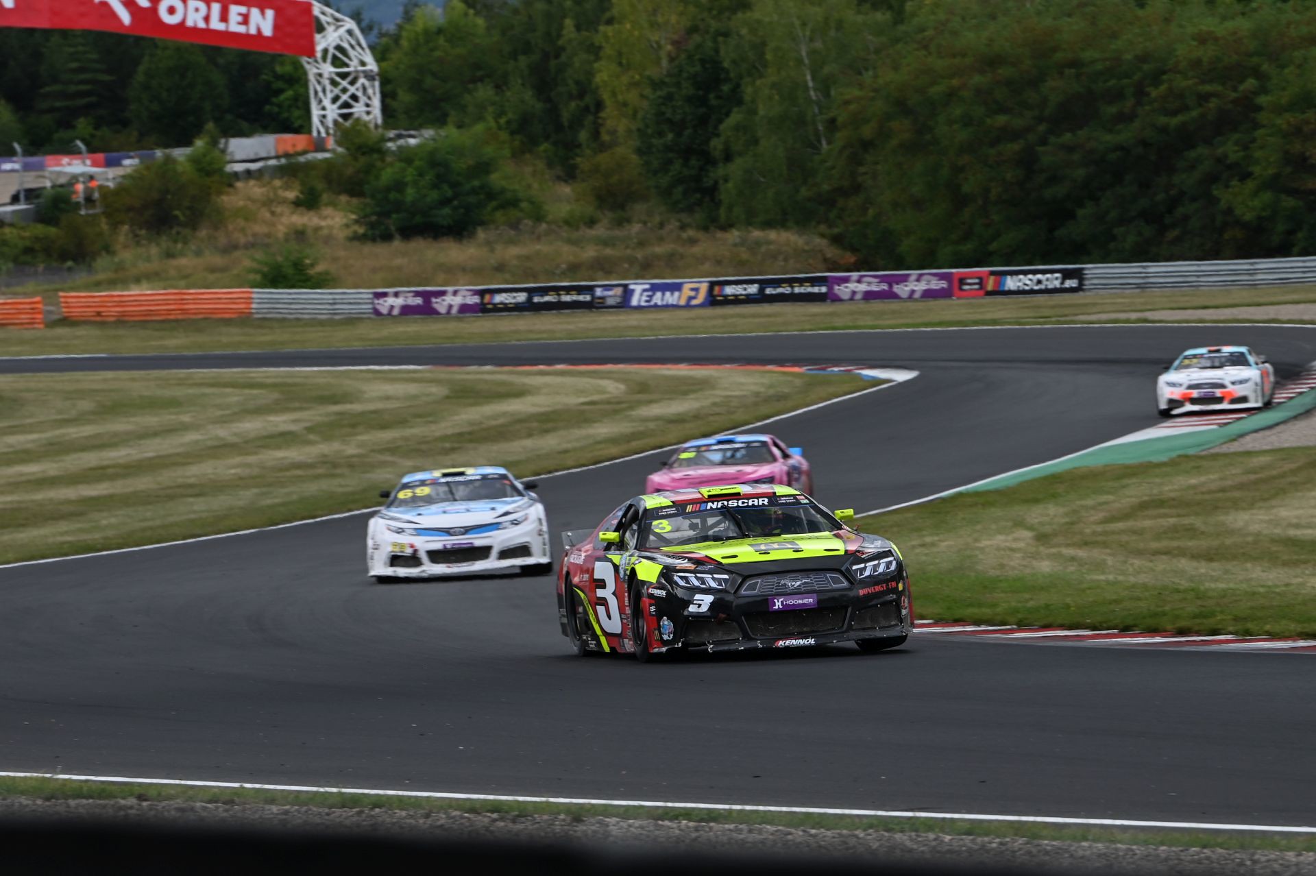 Playoff picture in PRO: NASCAR Euro Series Arch rivals Ercoli and ...
